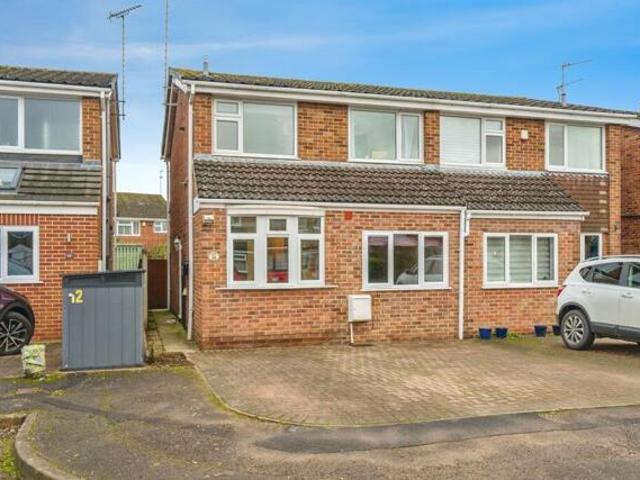 3 Bedroom House Willington Willington LS99475871