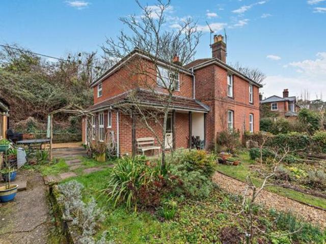 3 Bedroom House Winchester Winchester LS101059940
