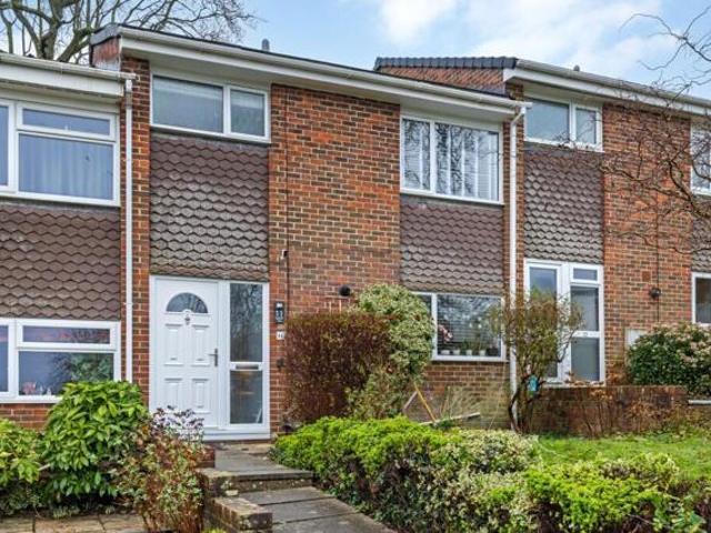 3 Bedroom House Winchester Hampshire 98233347