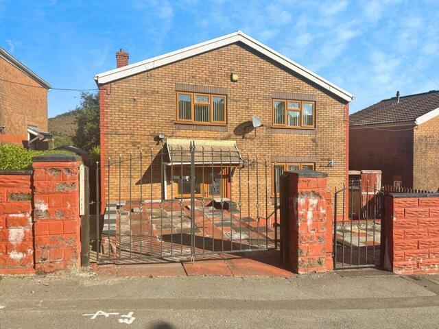 3 Bedroom House Wye Neath Port Talbot 100540650