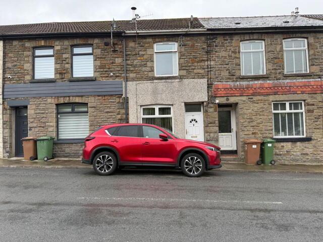 3 Bedroom House Wye Caerphilly 99951897