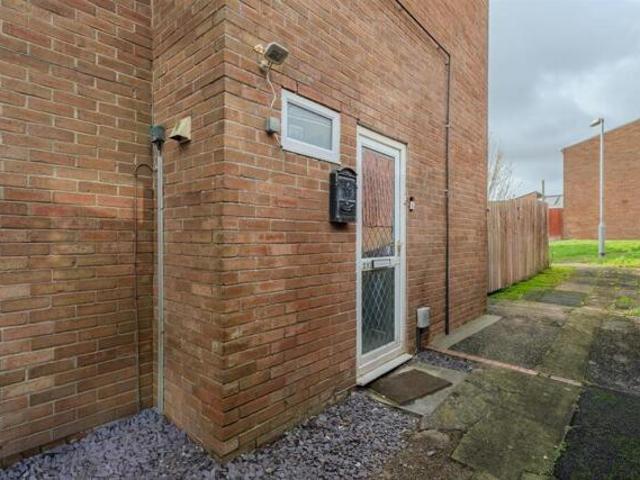 3 Bedroom House Wye Kent 101379188