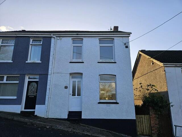 3 Bedroom House Wye Kent 98687509