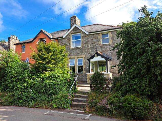 3 Bedroom House Wye Kent 98834531