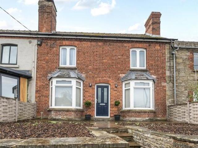 3 Bedroom House Wye Kent 98834279
