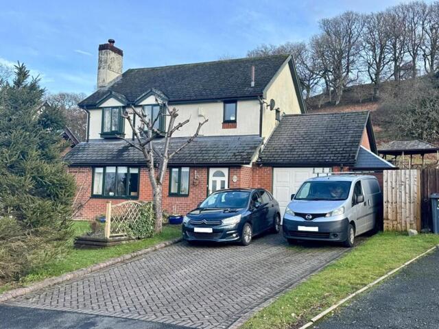 3 Bedroom House Wye Kent 99571766