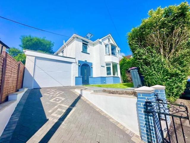 3 Bedroom House Wye Kent LS98377517