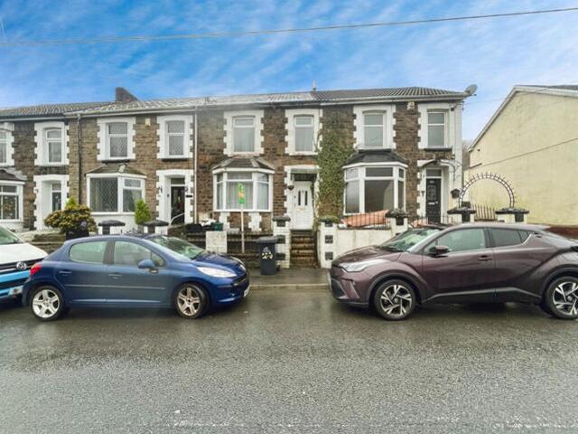 3 Bedroom House Wye Kent LS98434490