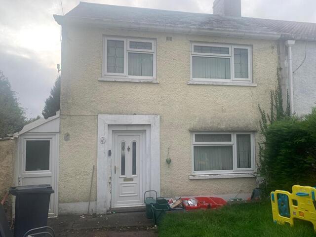 3 Bedroom House Wye Kent LS99437332