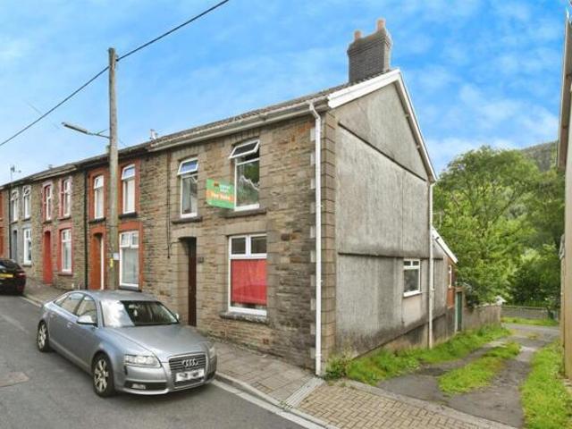 3 Bedroom House Wye Kent LS100649359