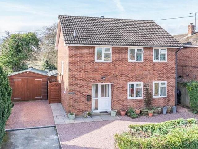 3 Bedroom House Wye Kent LS100855188