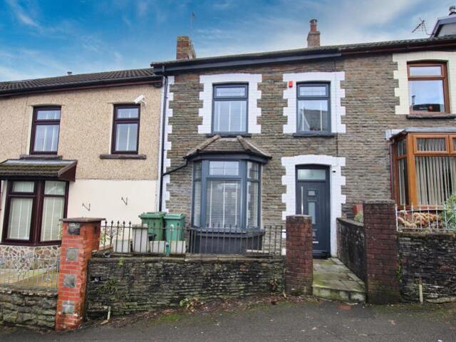3 Bedroom House Wye Kent LS100132166
