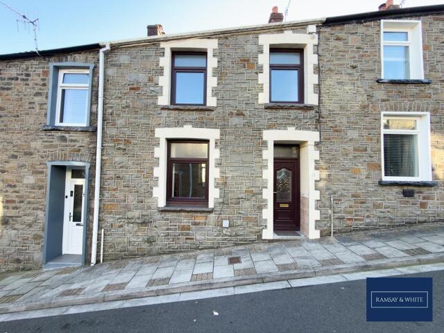3 Bedroom House Wye Rhondda Cynon Taff 100733726