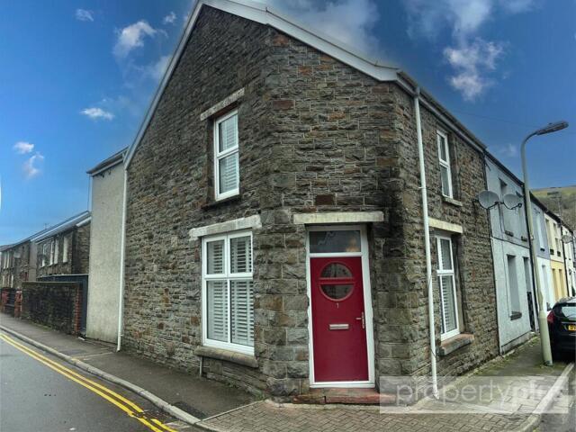 3 Bedroom House Wye Rhondda Cynon Taff 100855267