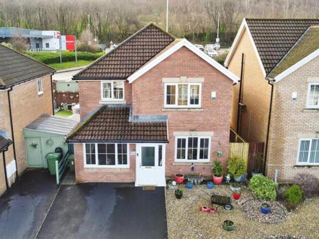 3 Bedroom House Wye Rhondda Cynon Taff 101676958