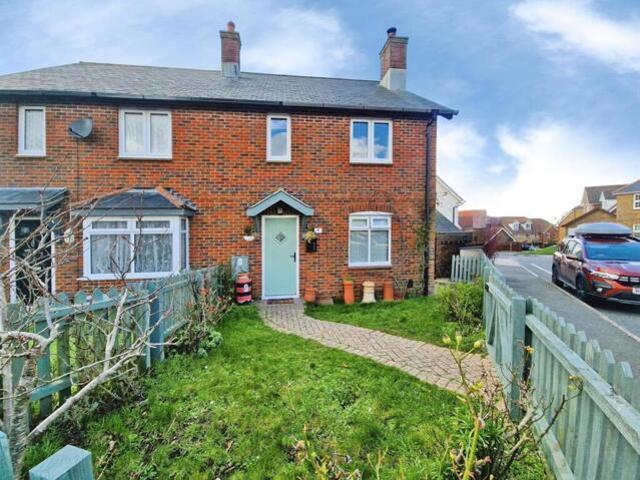 3 Bedroom House Totland Bay Totland Bay 100503448