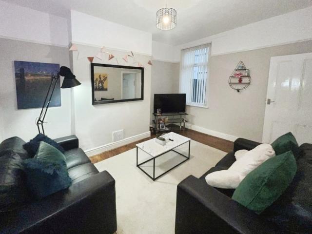 3 bedroom House To Let