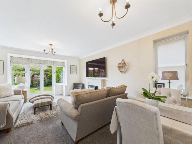 3 bedroom House To Let