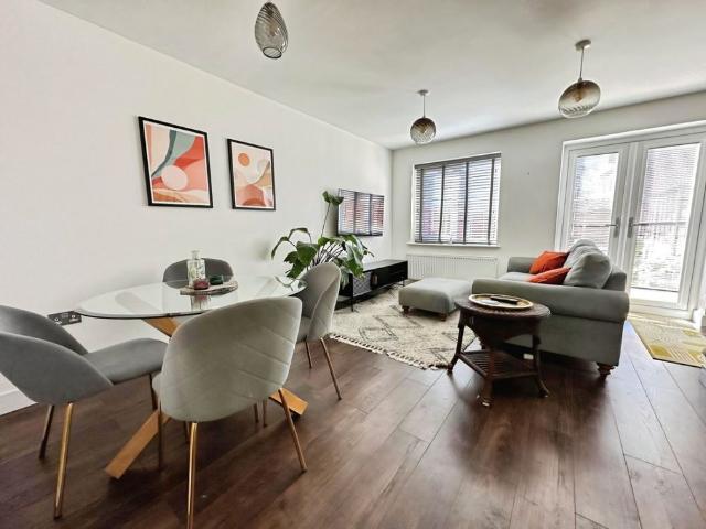 3 bedroom House To Let