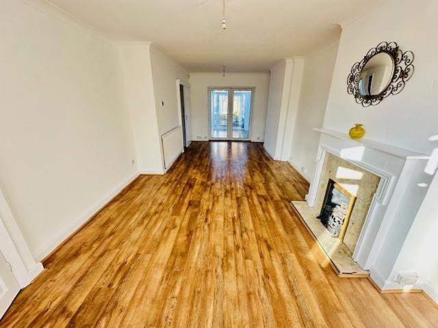 3 bedroom House To Let