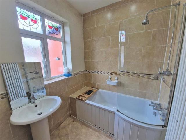 3 bedroom House To Let