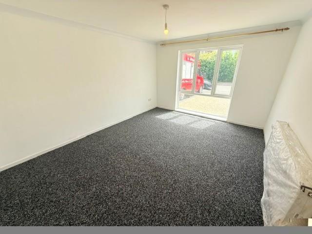 3 bedroom House To Let