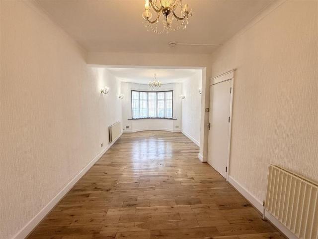 3 Bedroom House To Let