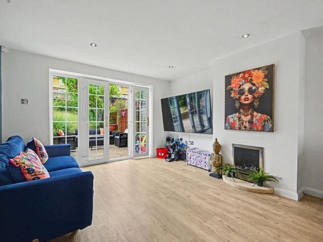 3 bedroom house to rent
