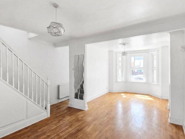 3 bedroom house to rent