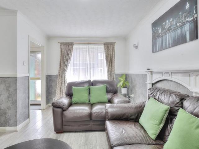 3 bedroom house to rent
