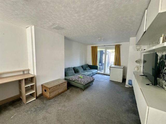 3 bedroom house to rent