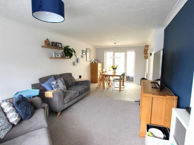 3 bedroom house to rent