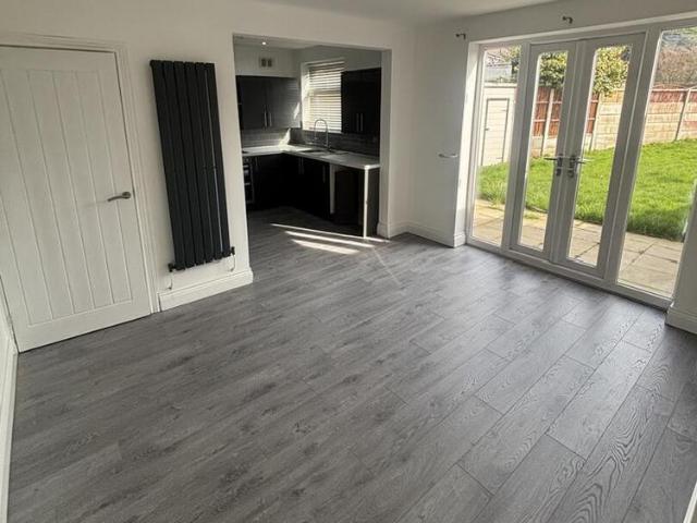 3 bedroom house to rent