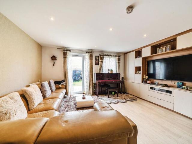 3 bedroom house to rent