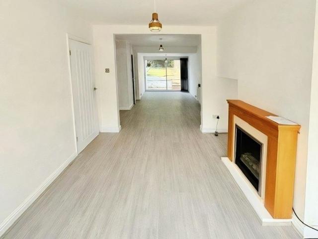 3 bedroom House To Rent