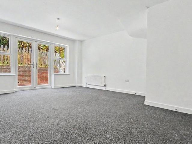 3 bedroom house to rent