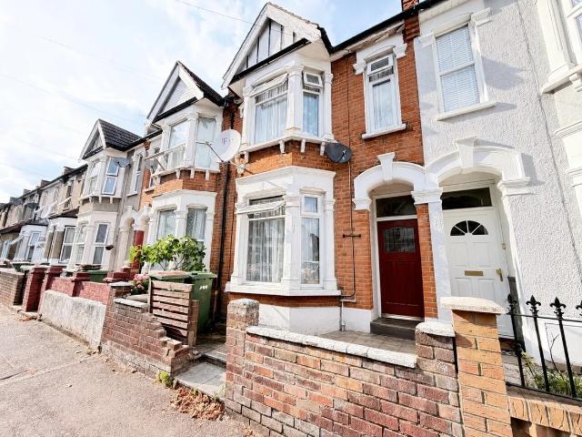 3 bedroom house to rent