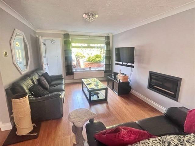 3 bedroom house to rent