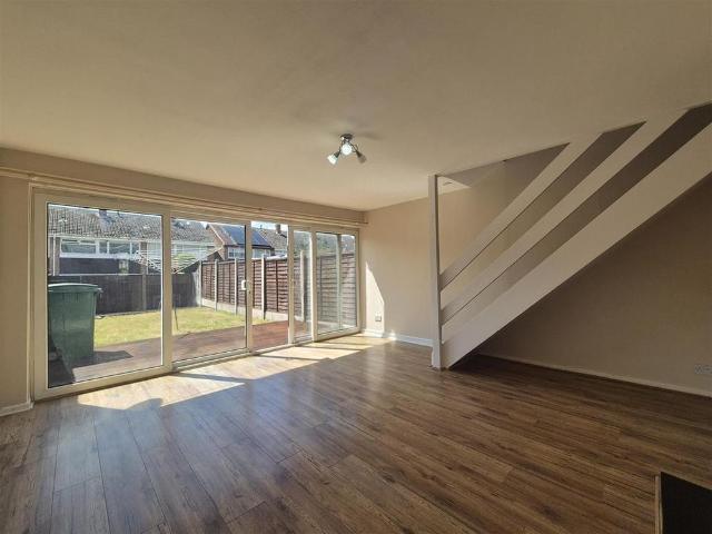 3 bedroom terraced house to rent