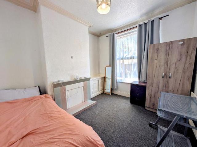 3 bedroom house to rent