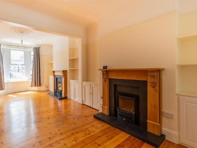 3 bedroom house to rent