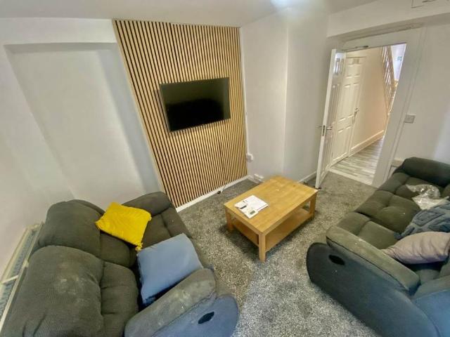 3 bedroom house to rent