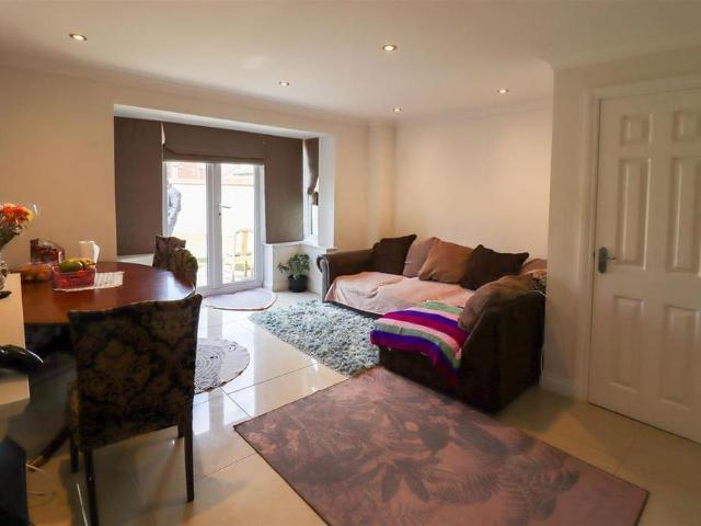 3 bedroom house to rent