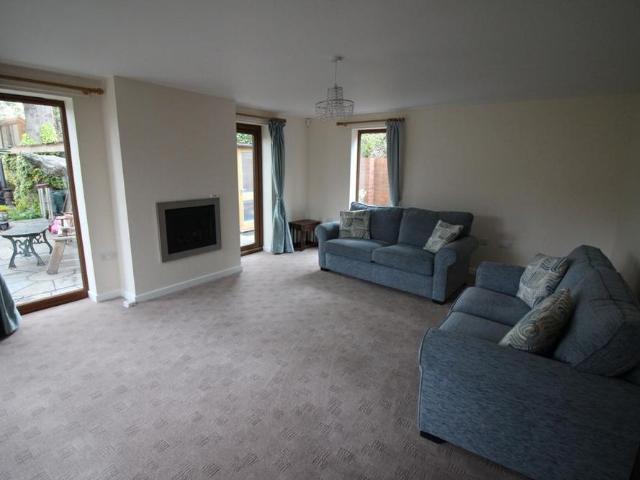 3 bedroom house to rent