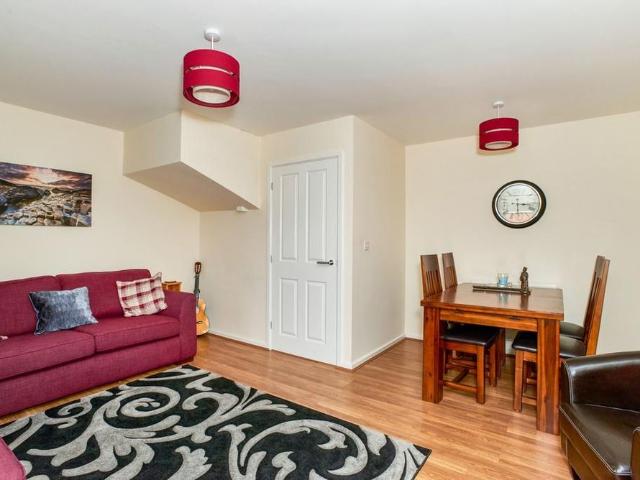 3 bedroom house to rent