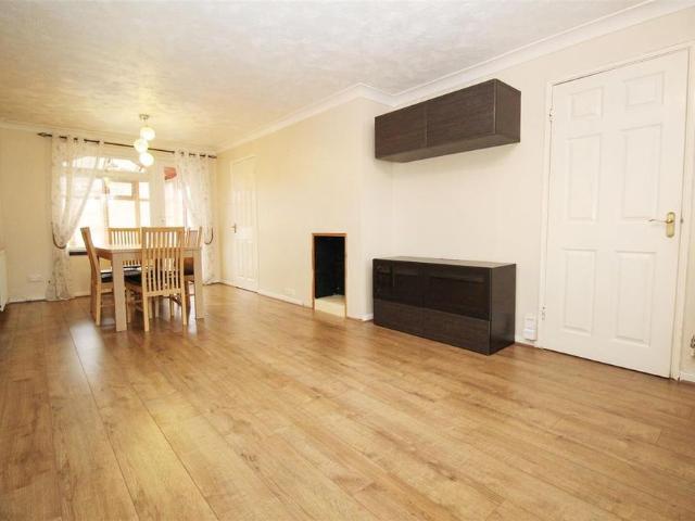 3 bedroom house to rent