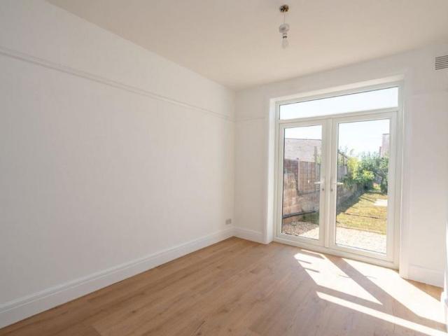 3 bedroom house to rent