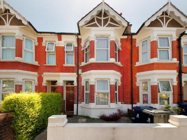 3 bedroom house to rent