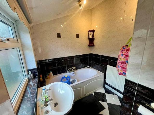 3 bedroom house to rent