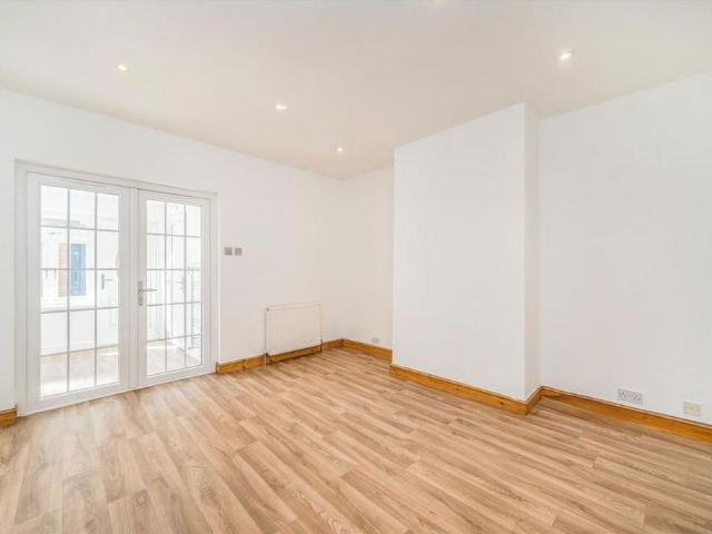 3 bedroom house to rent